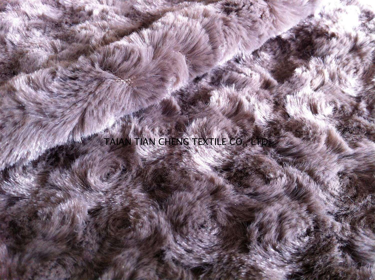 Polyester fake fur with twirl 300 GR/M2 - 泰安天成纺织有限公司 Tai'an Tian cheng ...